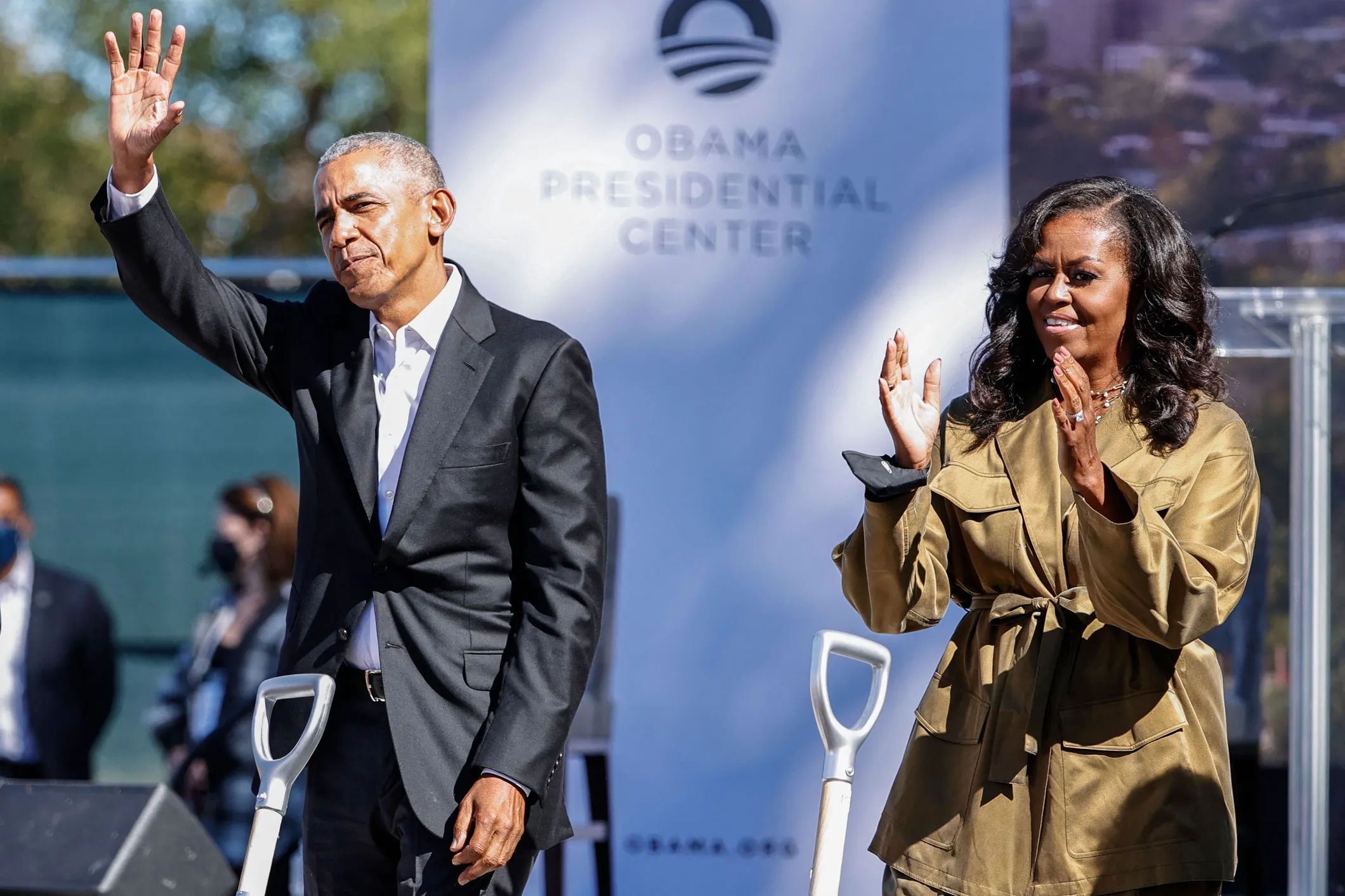 Meet the Chicago Chef Behind the Obama Center's Food Options | News ...